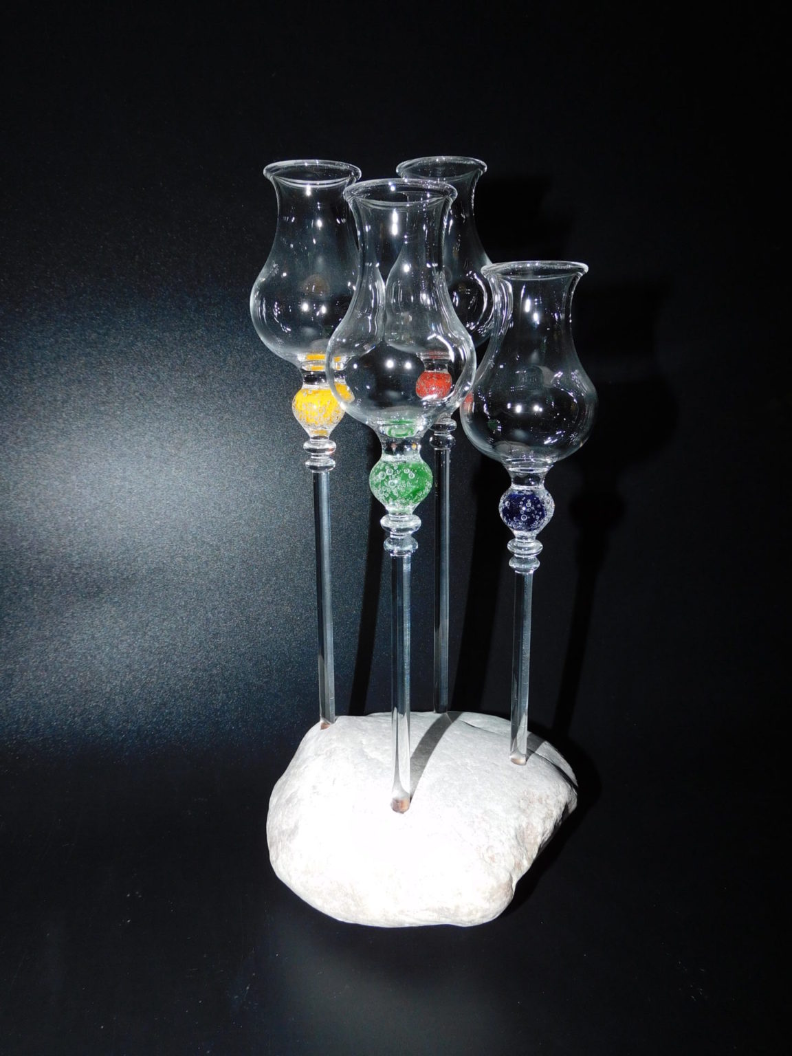 4 mundgeblasene Schnapsgläser 4 Farben ohne Fuß "im Stein" - Glas Schwarz